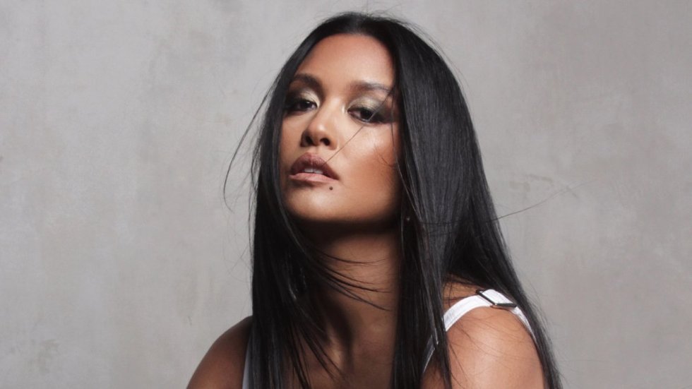 After being outed, Us the Duo's Carissa Rae Martin is ready to speak ...