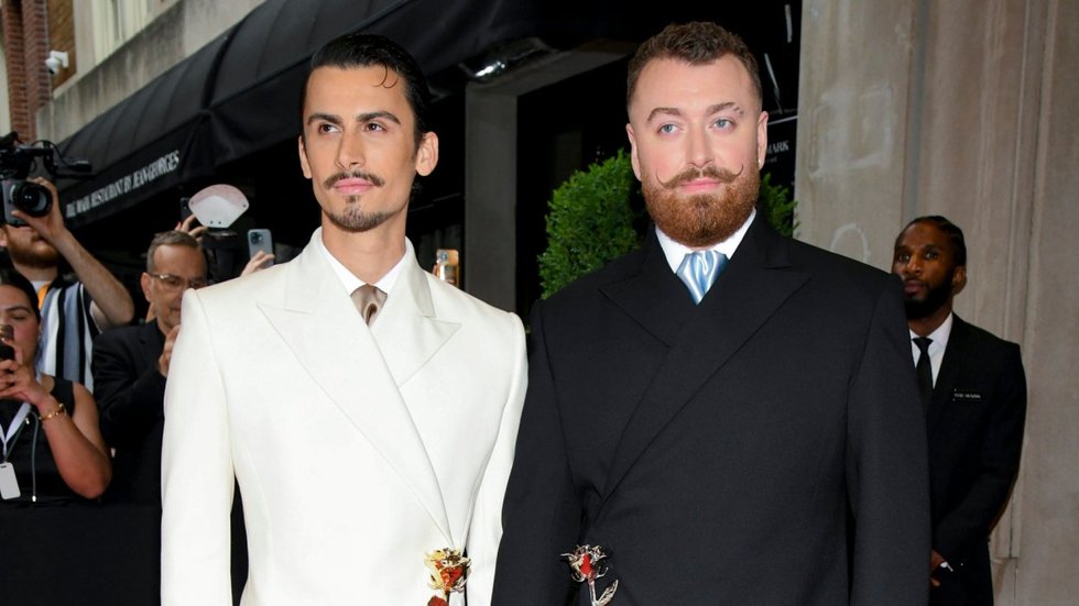 Sam Smith & Christian Cowan wore matching suits & held hands at the ...