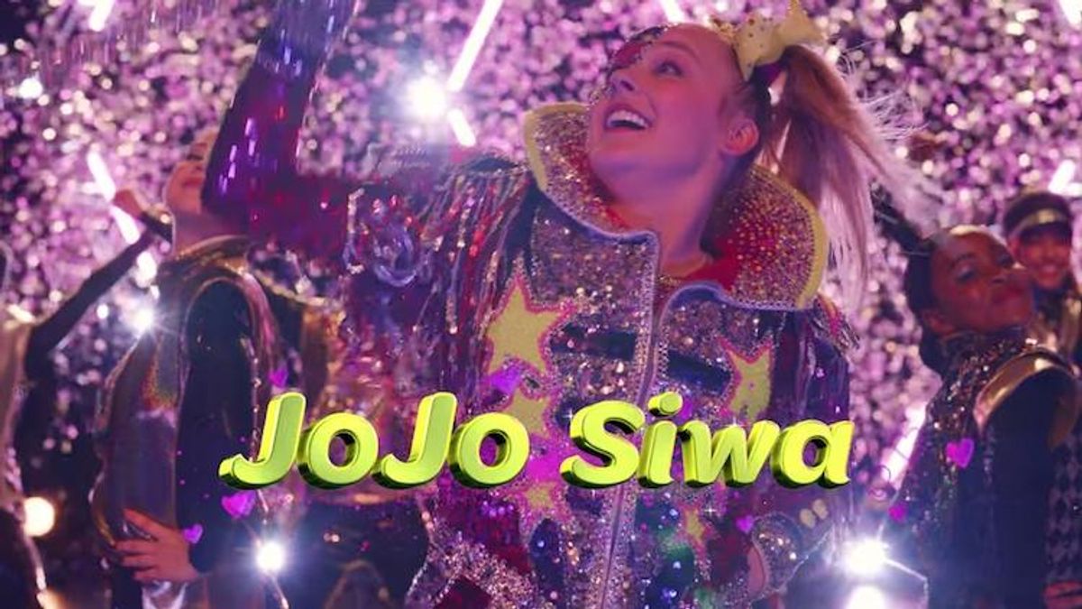 JoJo Siwa’s New Movie Is Full of Rainbows & Sparkles