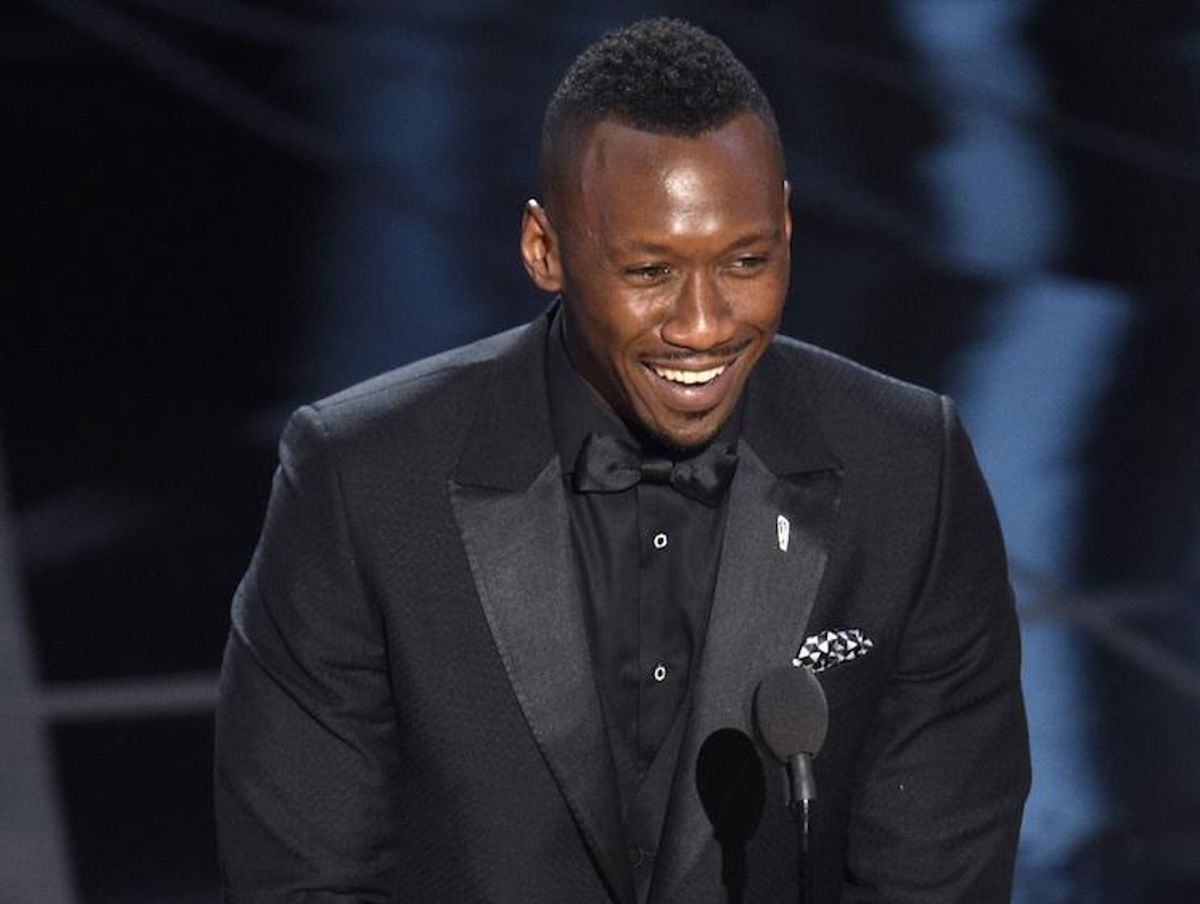 Mahershala Ali Wins Best Supporting Actor for ‘Moonlight’