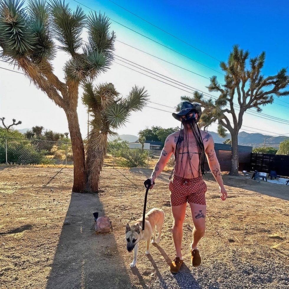 Pics of Orville Peck to make you frequently fond of cowboys