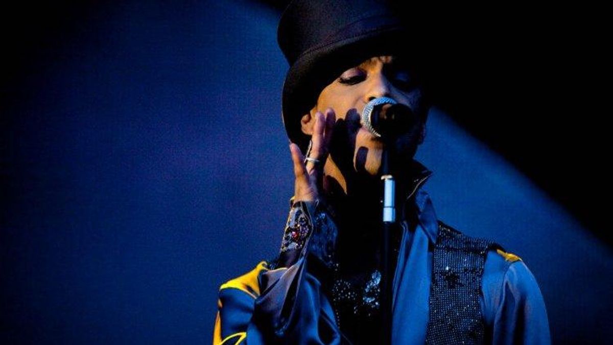 A New Live Prince Album Is Coming