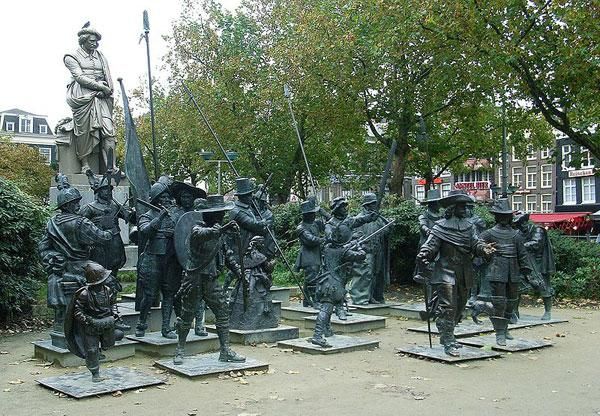 12 Of Amsterdam's Most Wonderfully Unique Sculptures