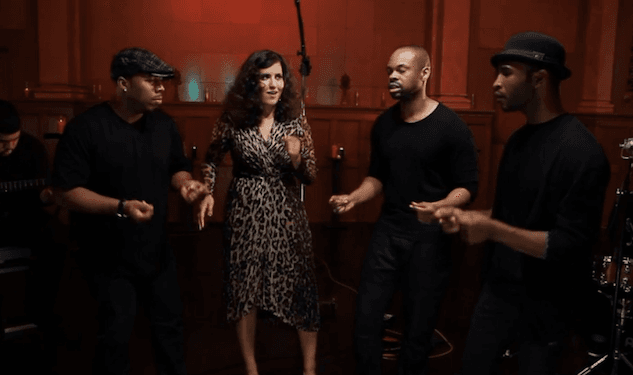 WATCH: Quadron's Live Acoustic 'Hey Love'