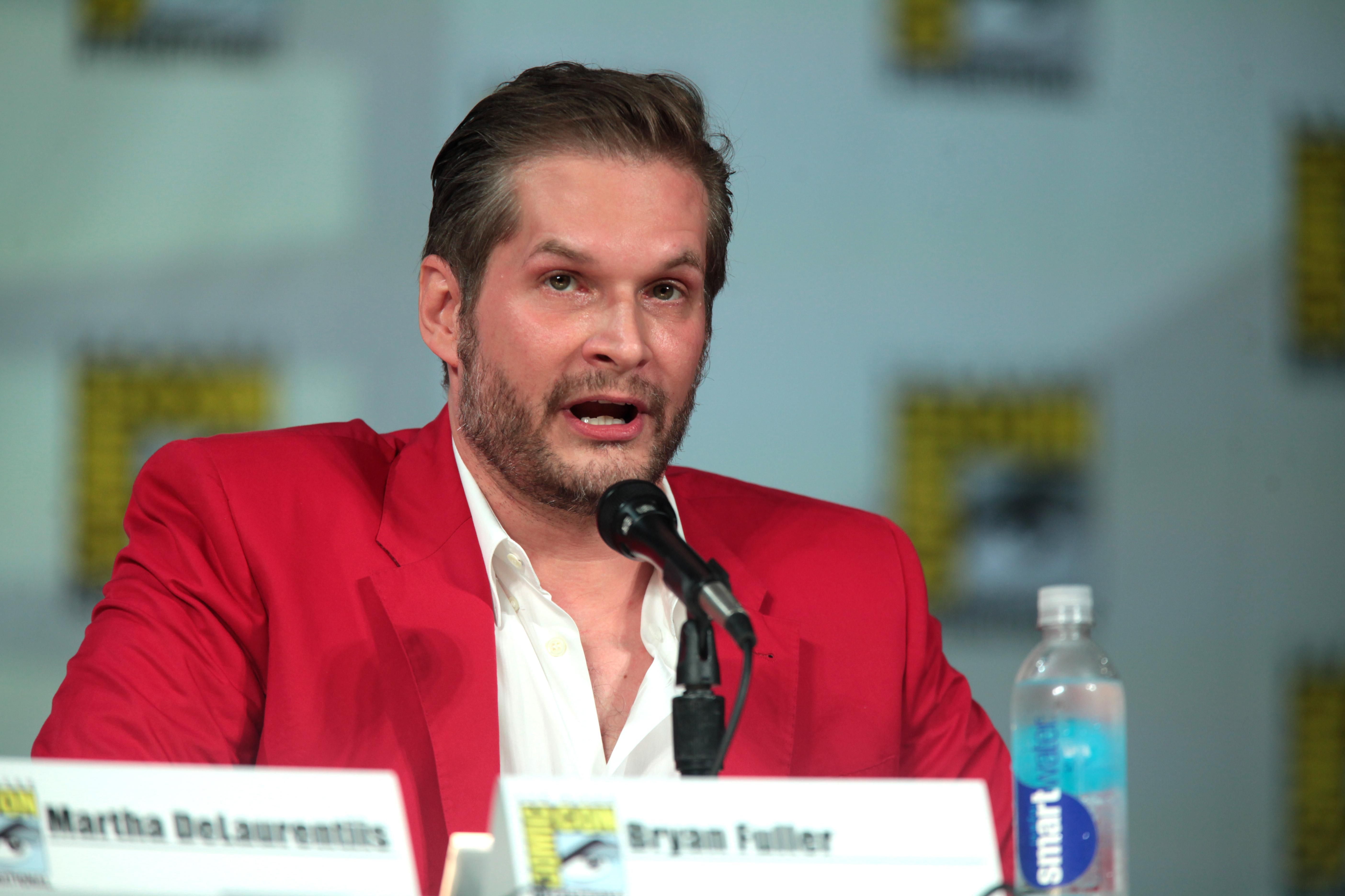 Gay Producer Bryan Fuller Steps Away From Star Trek: Discovery