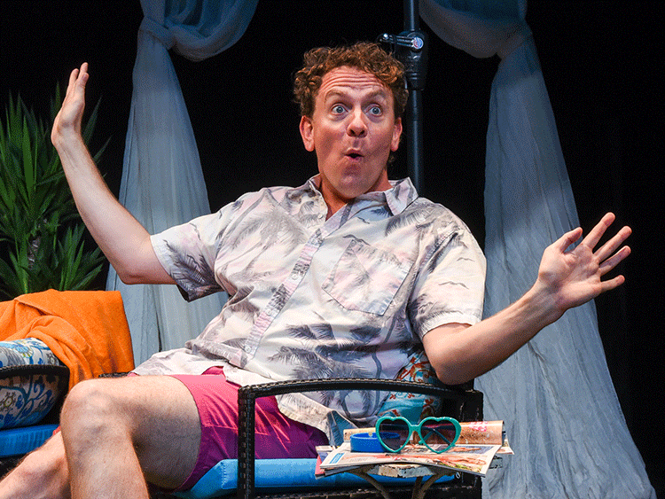 'Bright Colors and Bold Patterns': Drew Droege on His Solo Play