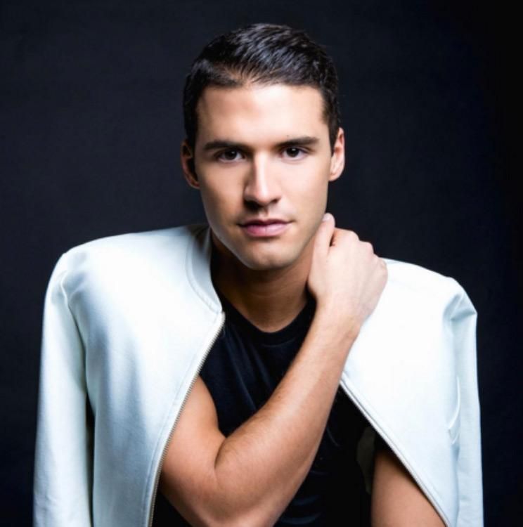 100 Most Eligible Bachelors, 2017