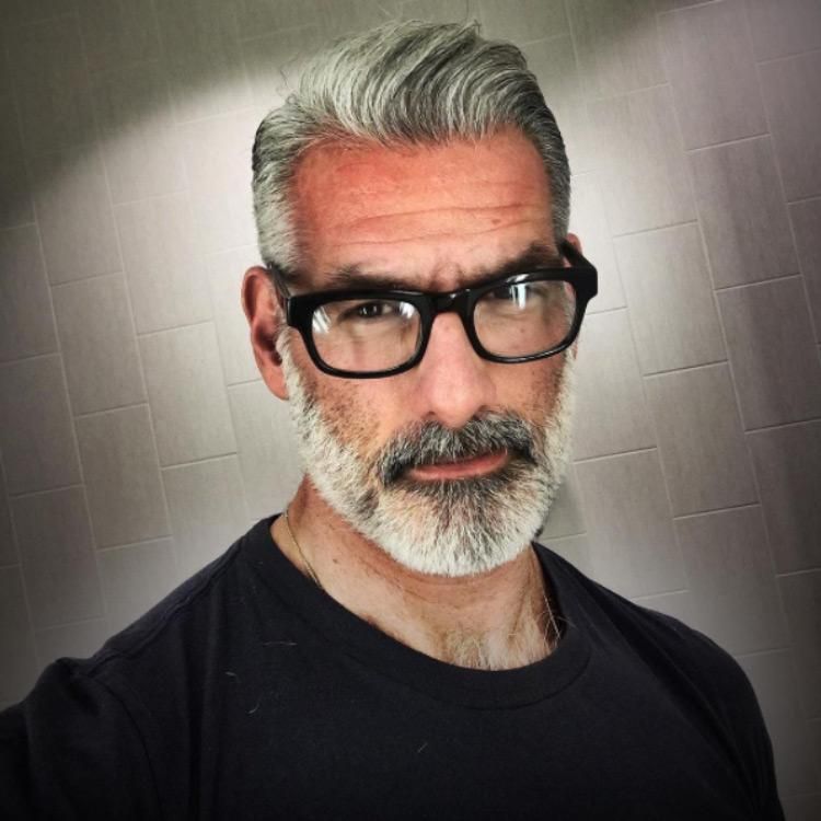 100 Most Eligible Bachelors, 2017