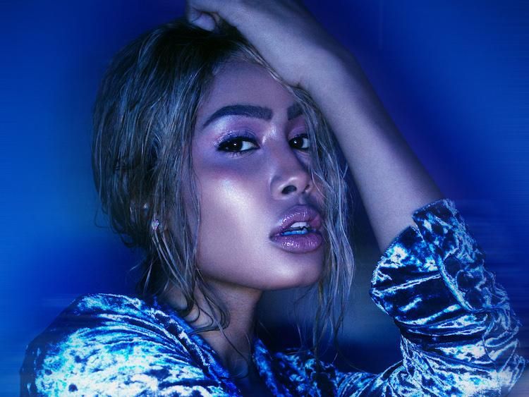 Trans Model Leyna Bloom on Style Icons, Inspiring Followers & Trampling ...