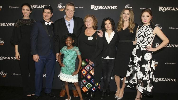 ABC Greenlights Roseanne-less ‘Roseanne’ Spinoff