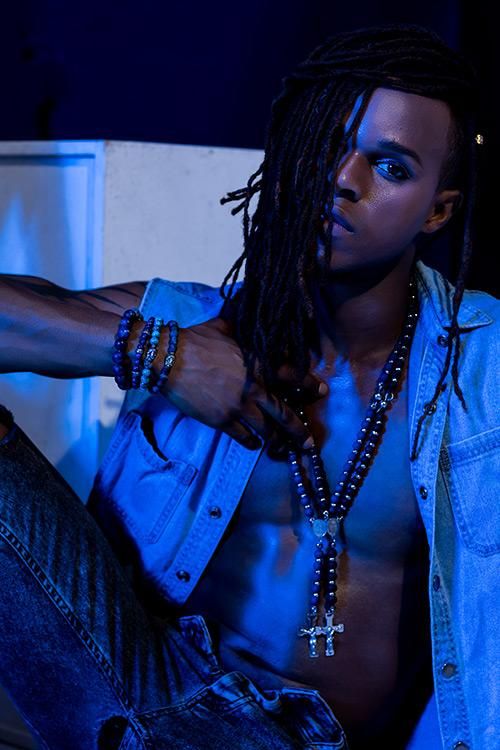 Sensual and Powerful: 15 Gorgeous Fashion Images All About Expression