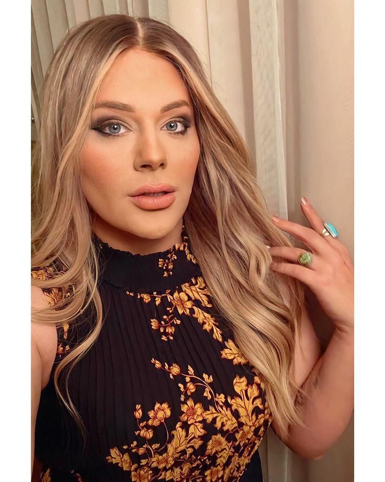 31 Women Who Came Out in 2021