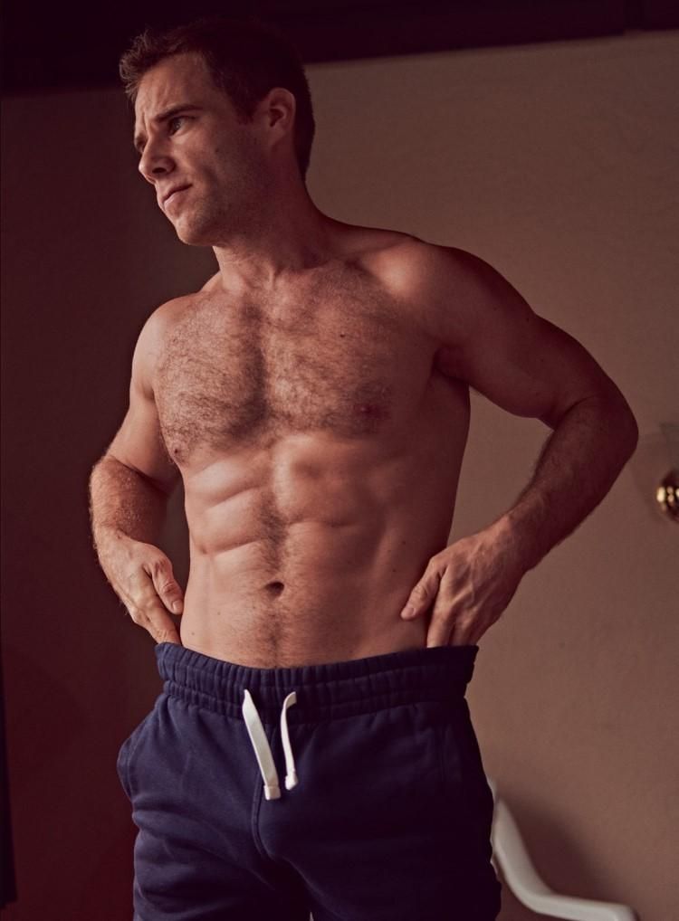 Actor Matthew Wilkas Strips Down in a Motel for Brian Kaminski